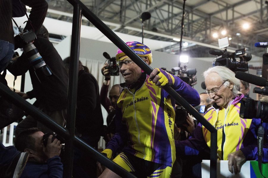 La nouvelle performance de Robert Marchand, 105 ans, en images