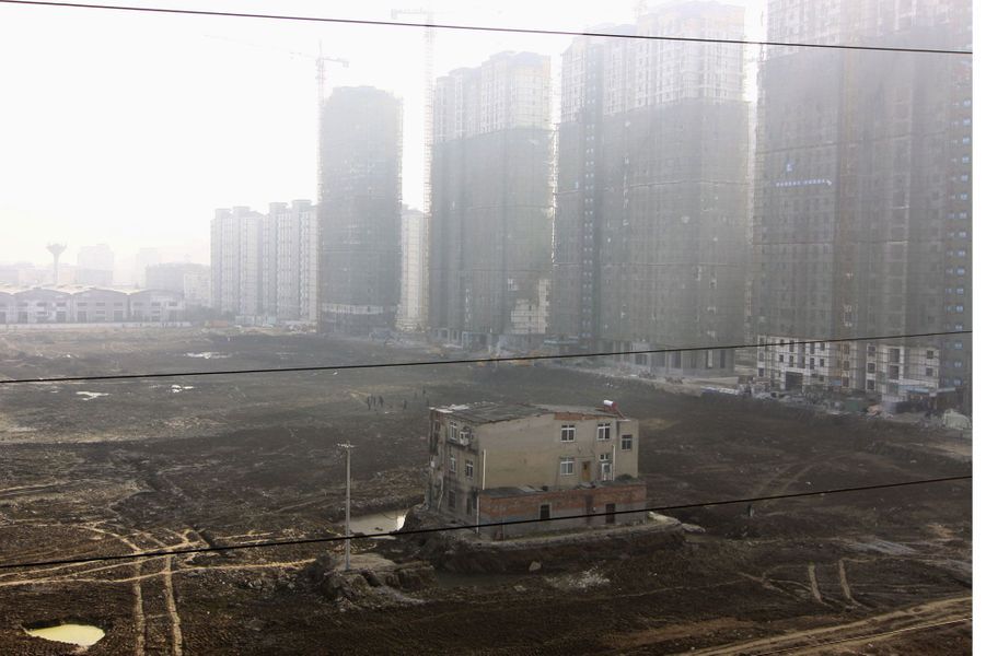 En Chine - Ces maisons-clous qui résistent aux bulldozers