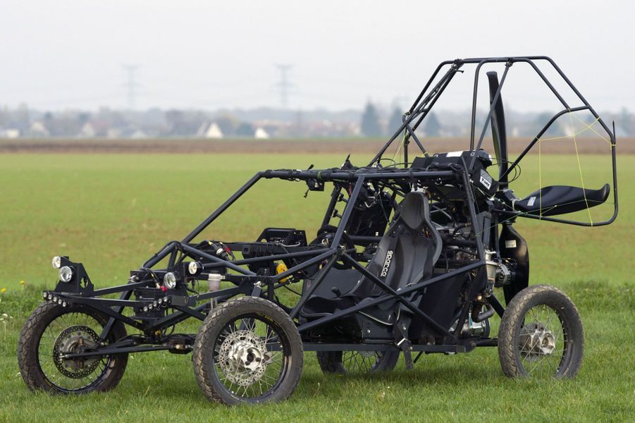 Son prix approchera les 100 000 euros - Pegase, le buggy volant made in ...