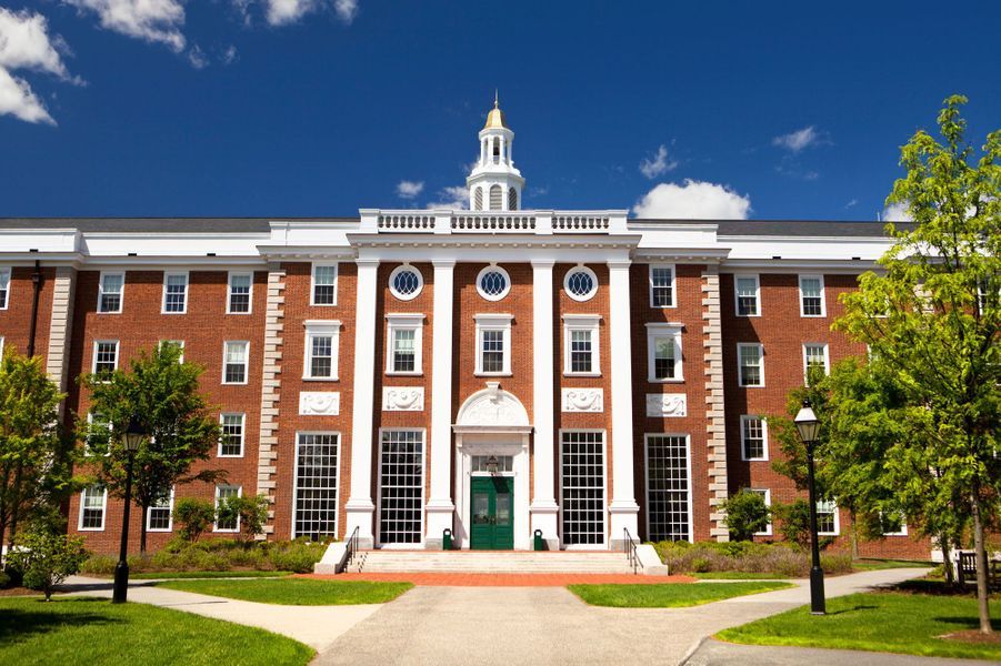 Palmarès - Les 20 universités qui forment le plus de milliardaires