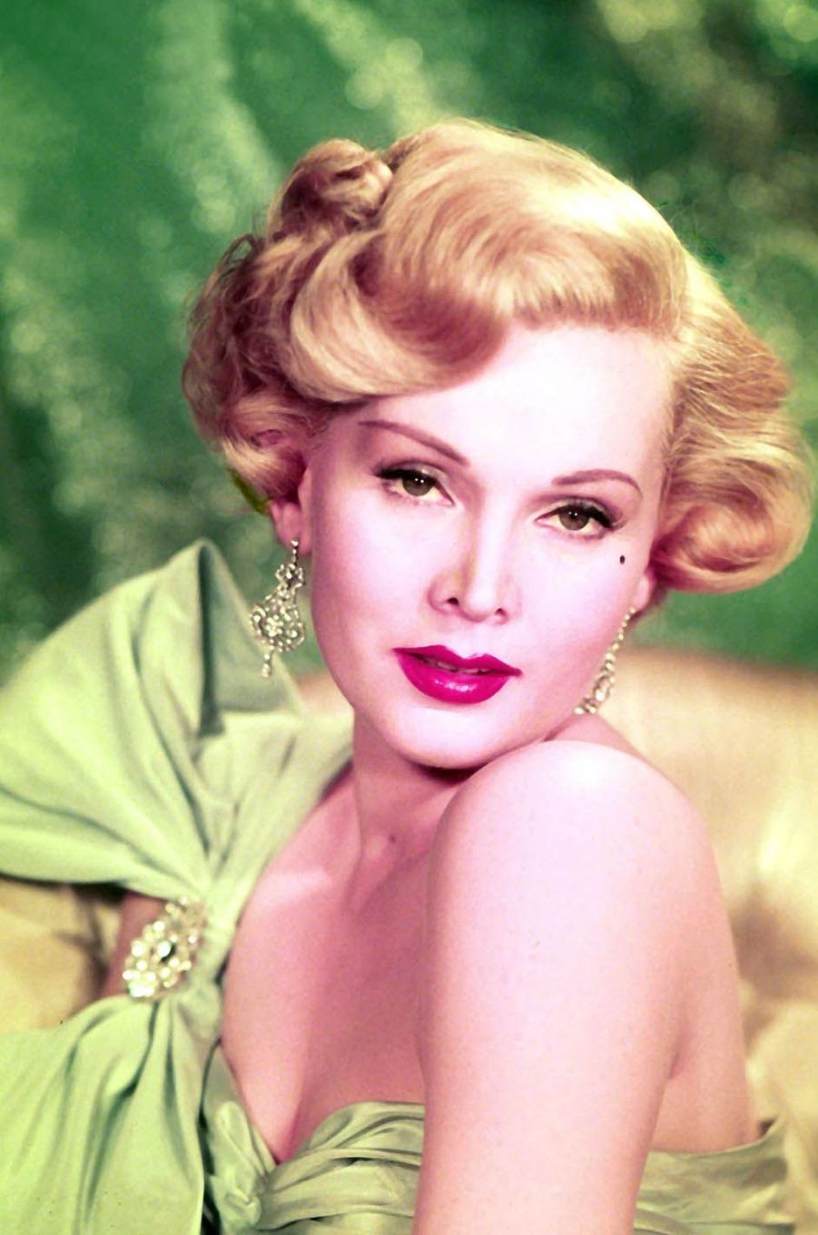 C'était Zsa Zsa Gabor, la reine du Tout-Hollywood