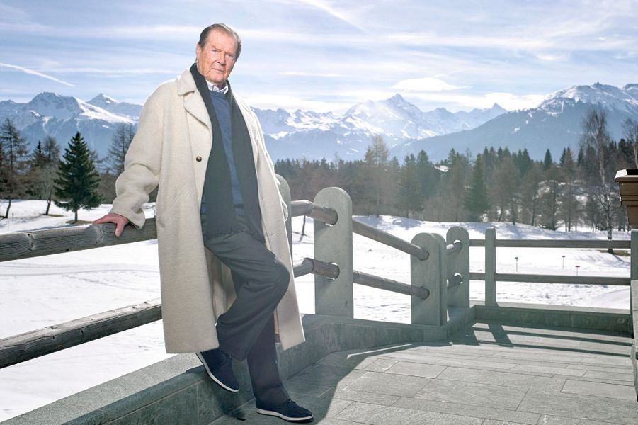 Roger Moore dans les archives de Match