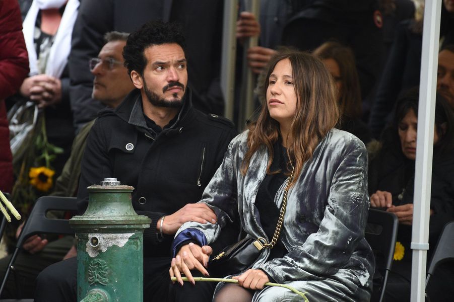 Arthur H, Kên et Izïa, leur dernier adieu à leur père Jacques Higelin