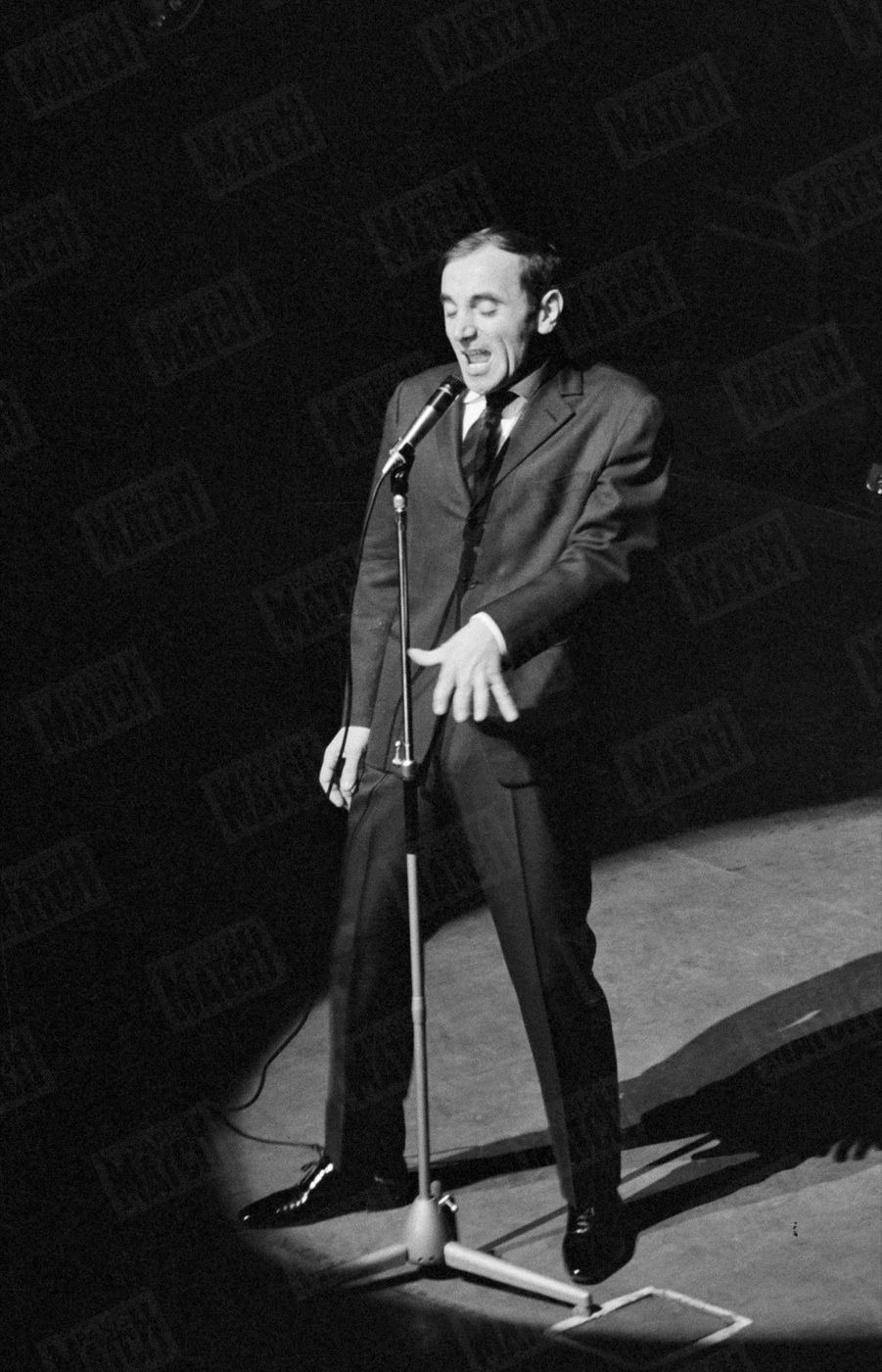 Charles Aznavour, les trésors photos de Match