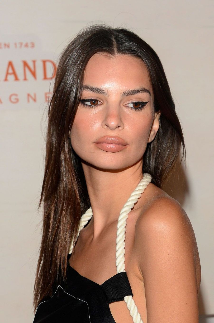 Emily Ratajkowski, sublime et amoureuse