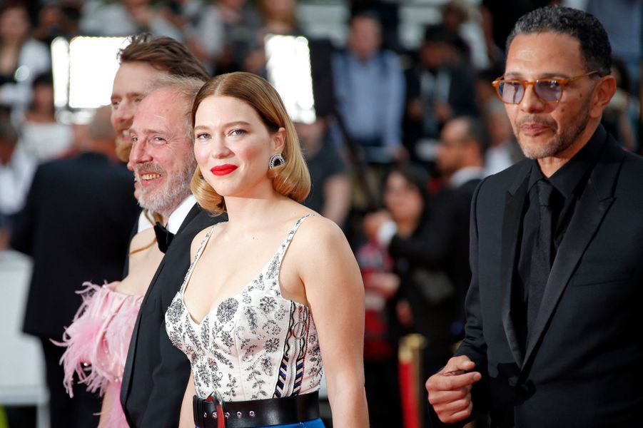 Léa Seydoux et Sara Forestier charment la Croisette sur le tapis rouge