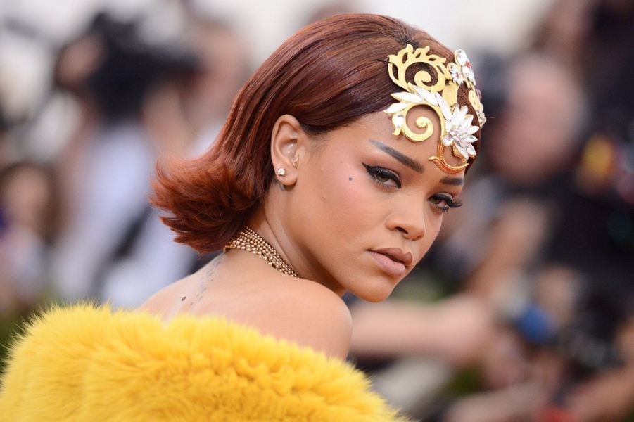 Rihanna : ses coiffures les plus folles