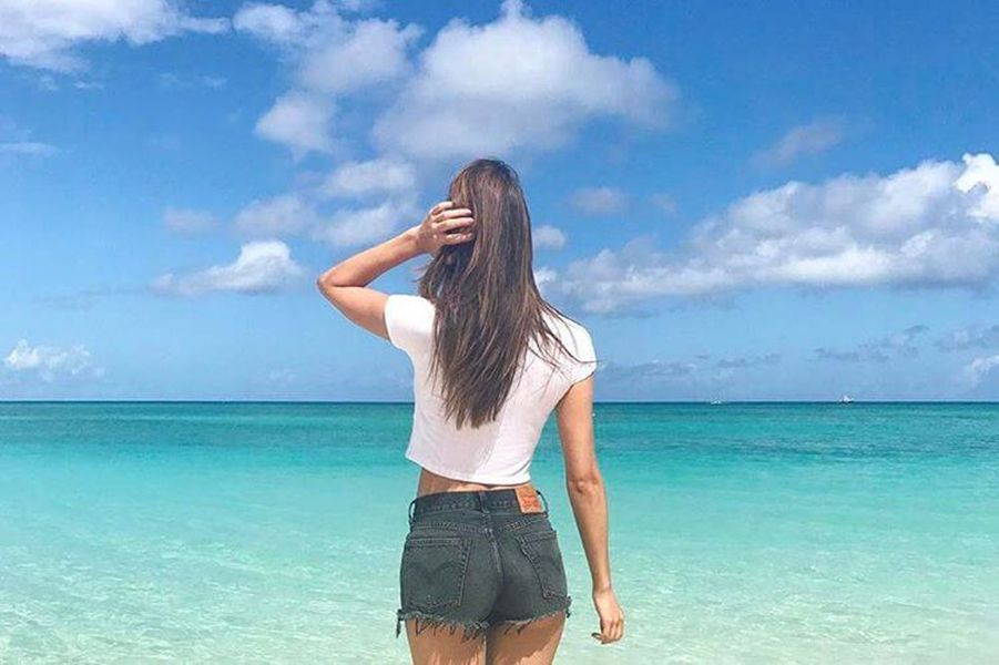 Sexy Match : Iris Mittenaere, l’envoûtante