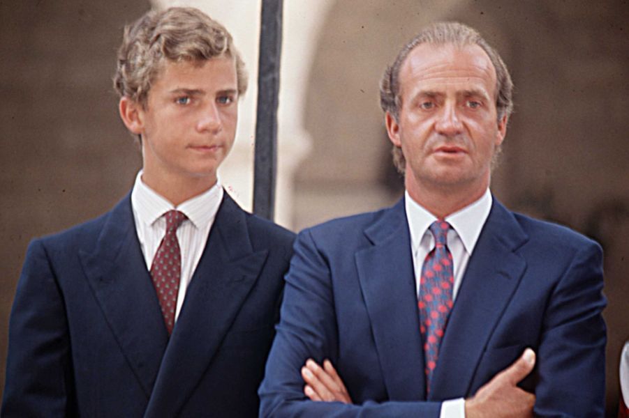 Felipe VI d'Espagne a 50 ans, retour sur sa jeunesse en 24 photos