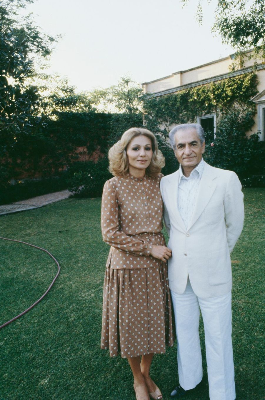 Il y a 40 ans, le chah d’Iran Mohammad Reza Pahlavi prenait le chemin ...