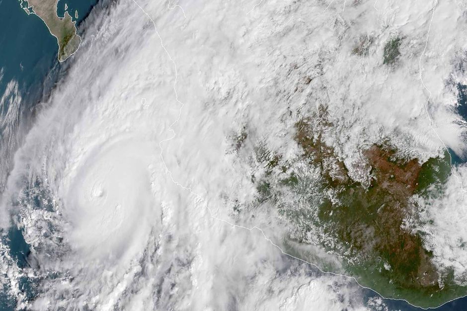 L'ouragan Willa en catégorie 5 à l'approche du Mexique