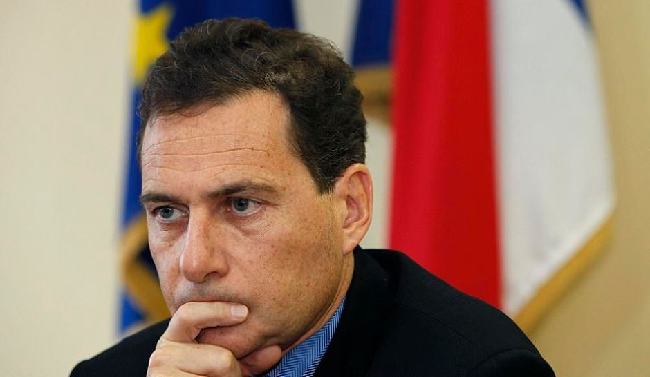 Eric Besson lance son réseau pour la diversité