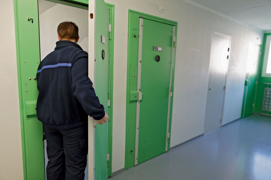 Gardien de prison à Condé-sur-Sarthe : "Mon quotidien"