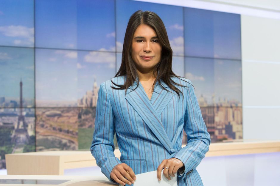 Emilie Tran Nguyen recrutée par "C à vous"