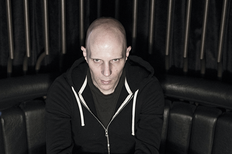 Billy Howerdel : de roadie à rock star