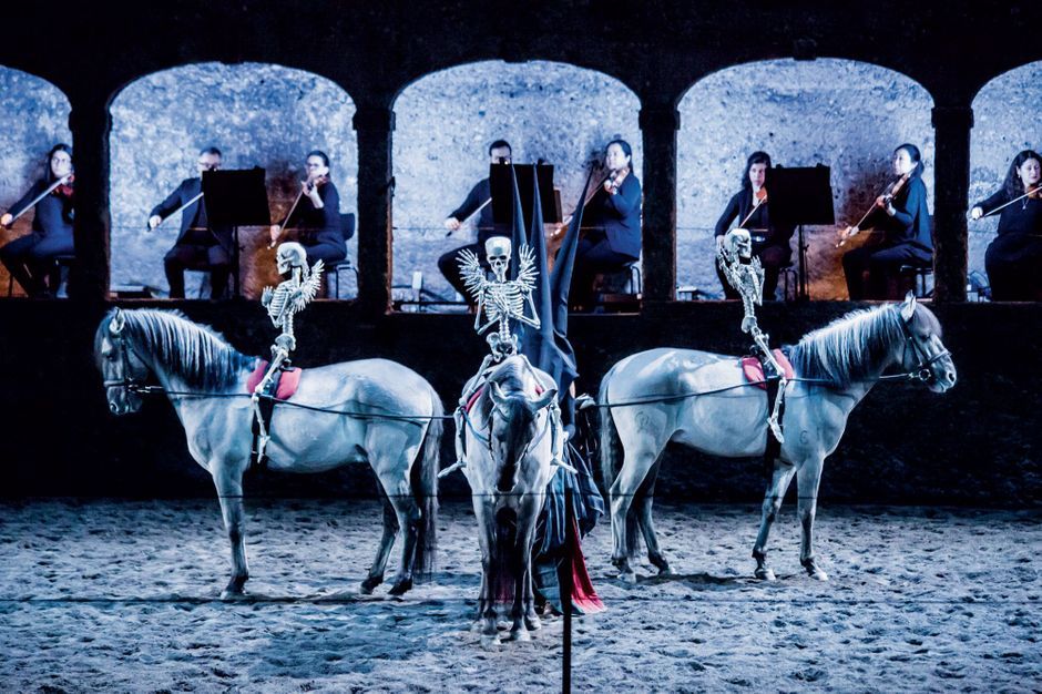 Bartabas dompte le "Requiem"