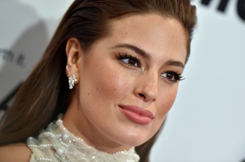 Ashley Graham : le top XXL à l’assaut de Vogue