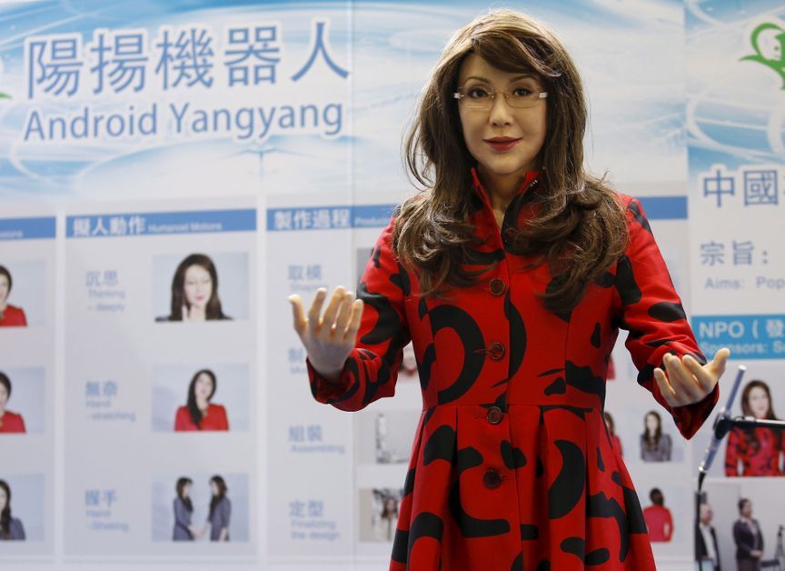 Yangyang - Un robot humanoïde ressemble à Sarah Palin