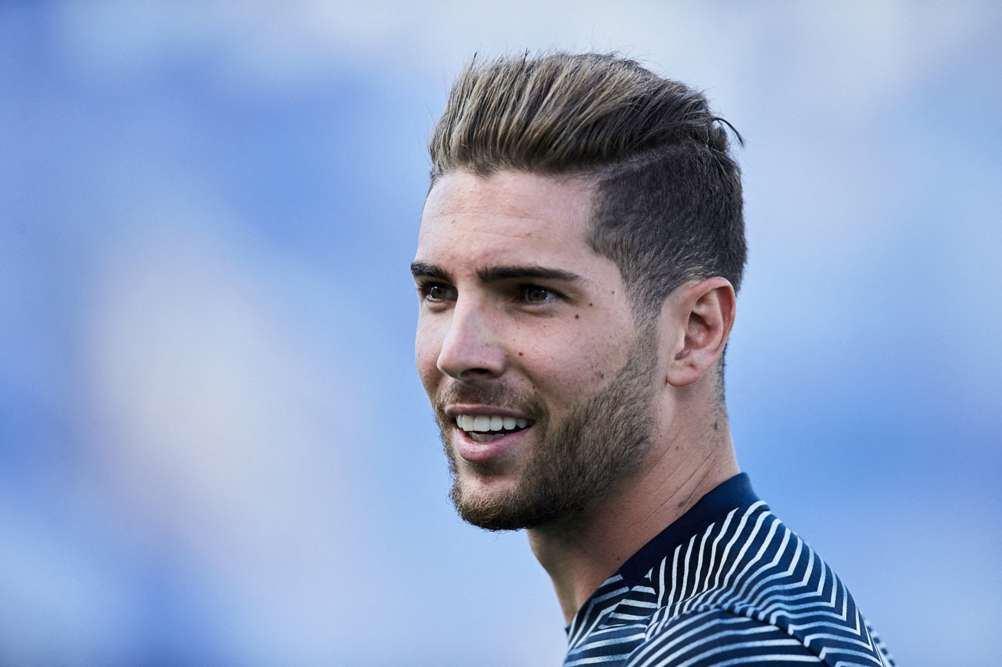 Luca Zidane pose au côté de sa nouvelle petite amie, Marina
