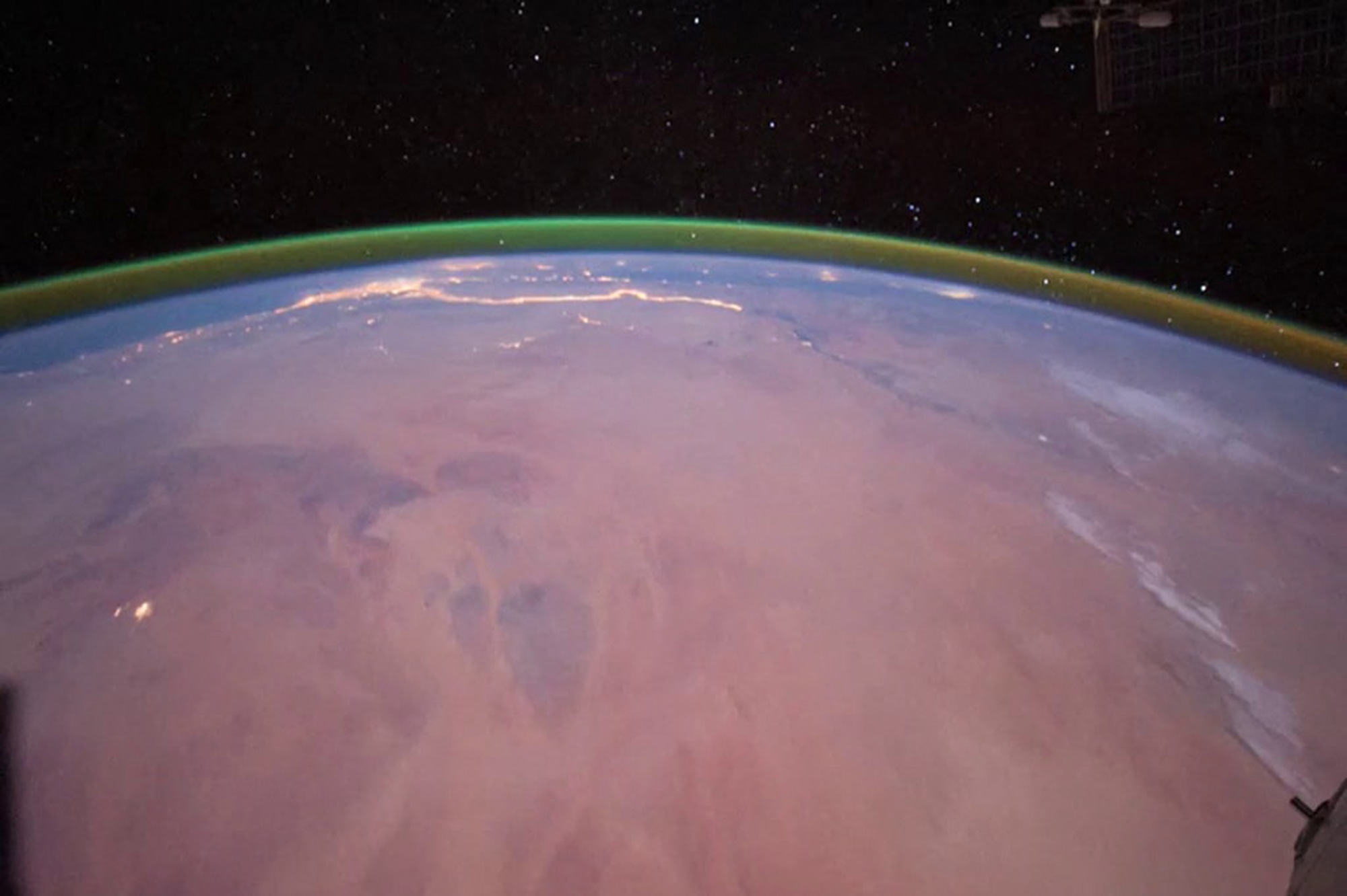 Une lueur verte repérée au-dessus de Mars