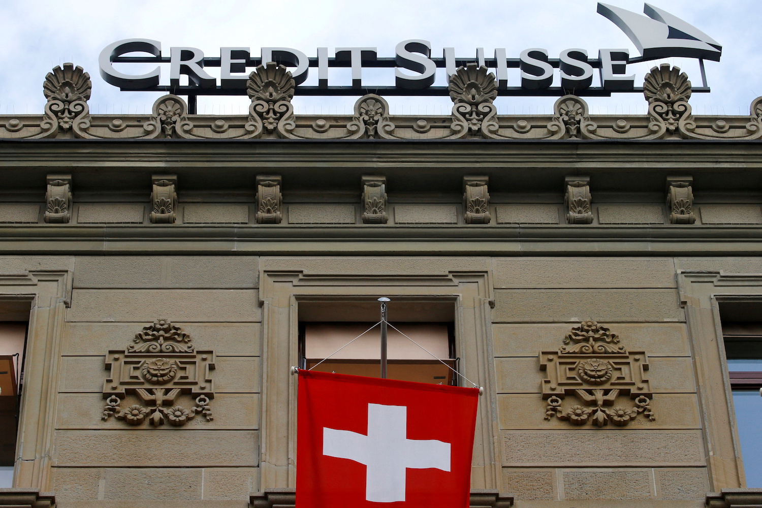 Ukraine: La Suisse reprend Ukraine: La Suisse reprend