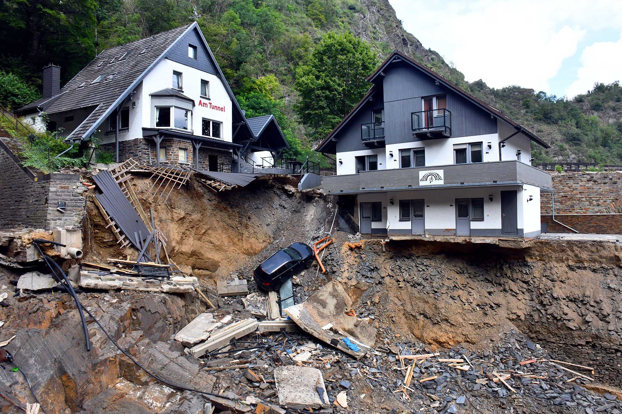 L’Allemagne débloque 30 milliards d'euros pour se reconstruire après ...