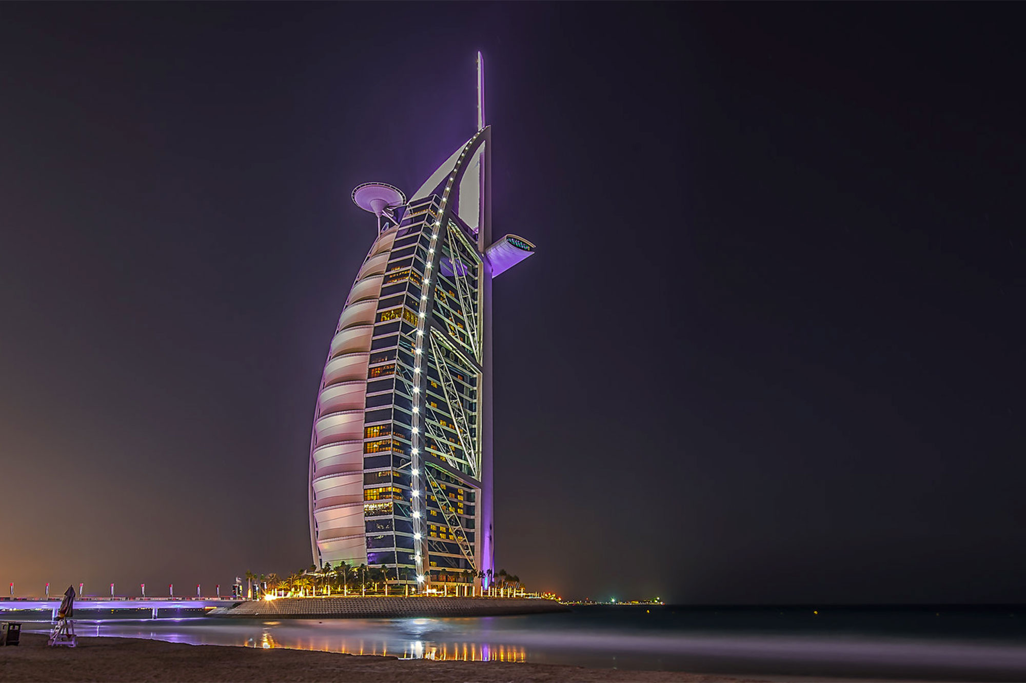 Sous la loupe de Paris Match: le Burj Al Arab à Dubaï