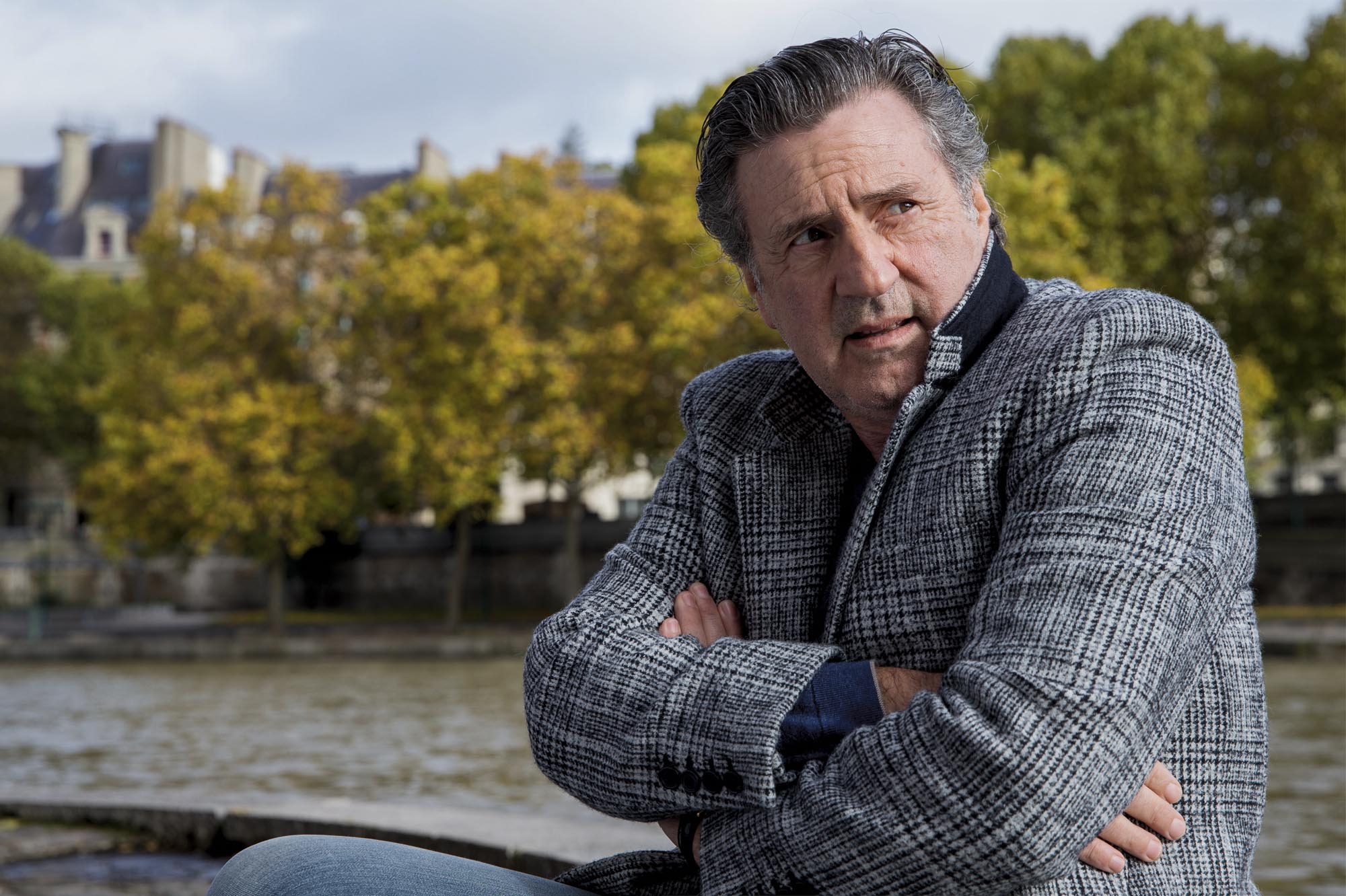 Daniel Auteuil: "Je vis en état d'urgence" - Au théâtre et au cinéma