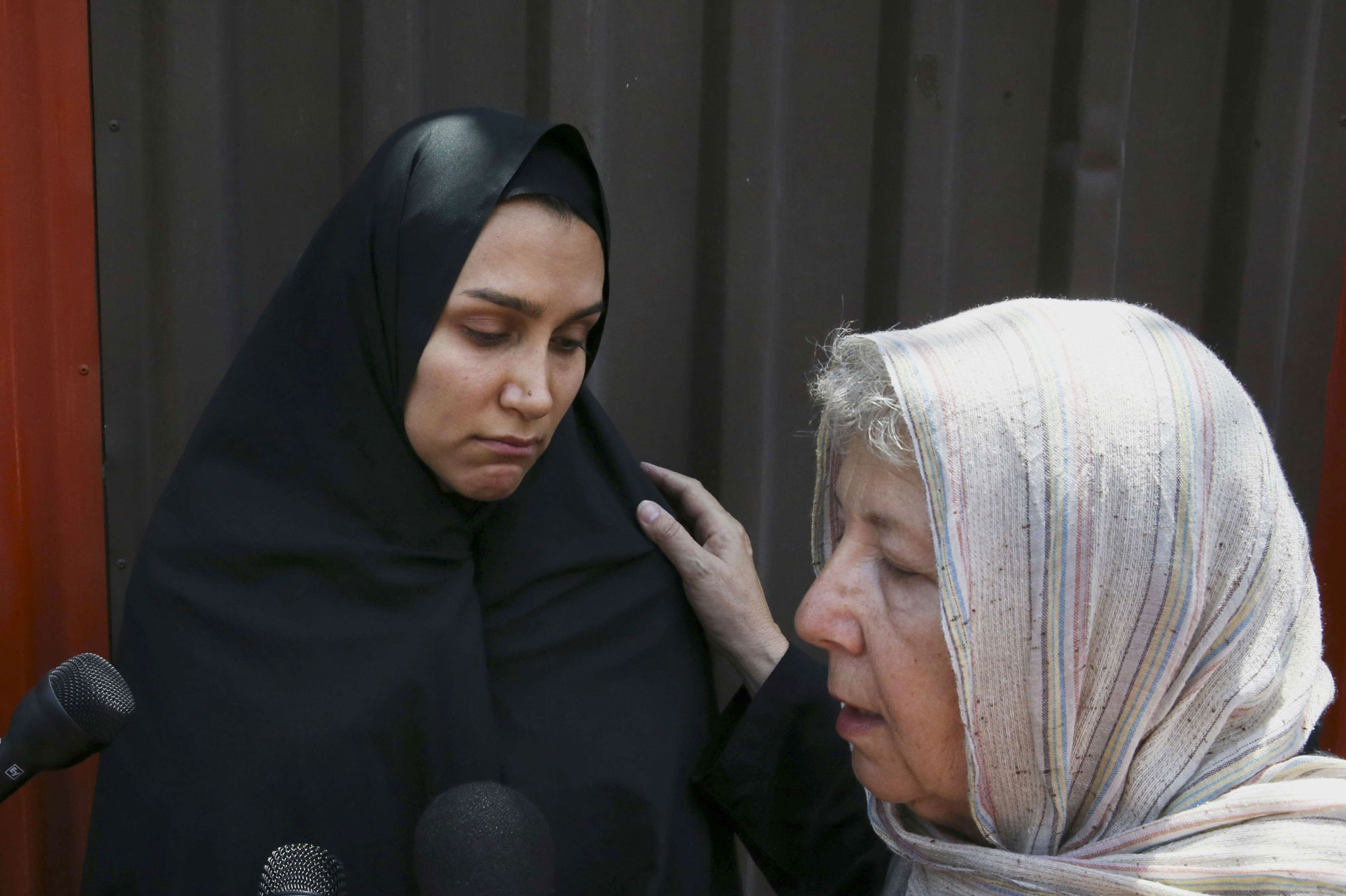 Jason Rezaian entame sa deuxième année en prison - Journaliste ...