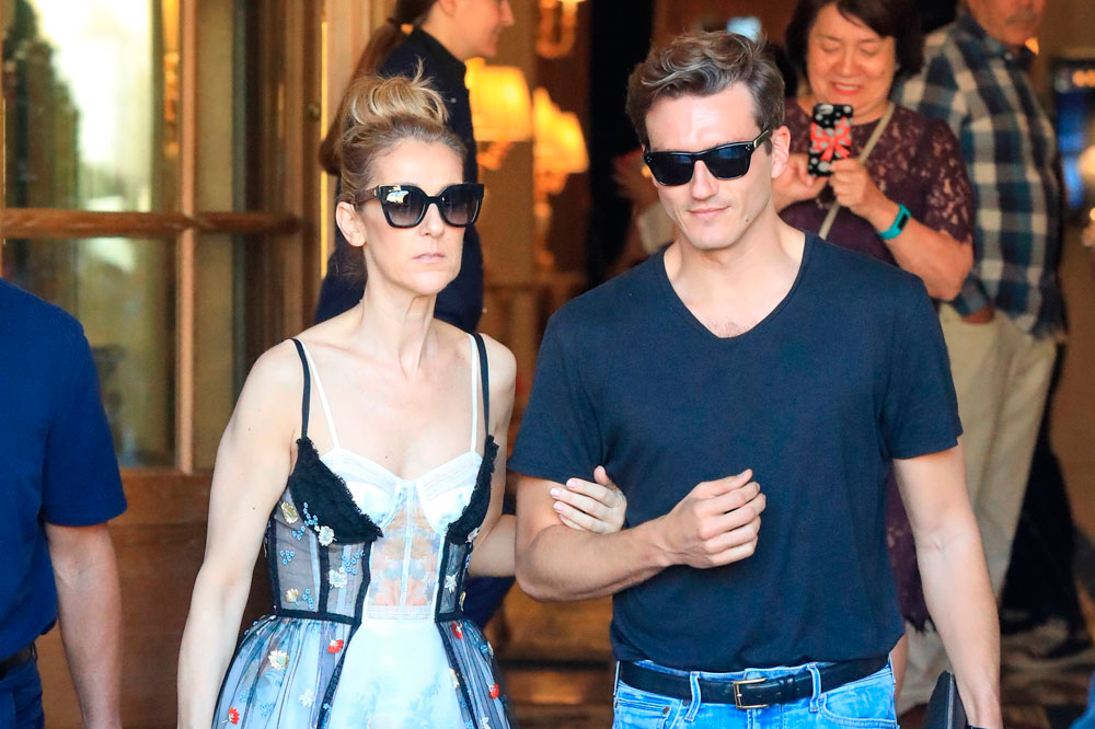Céline Dion, ballerine sensuelle au bras de Pepe Munoz