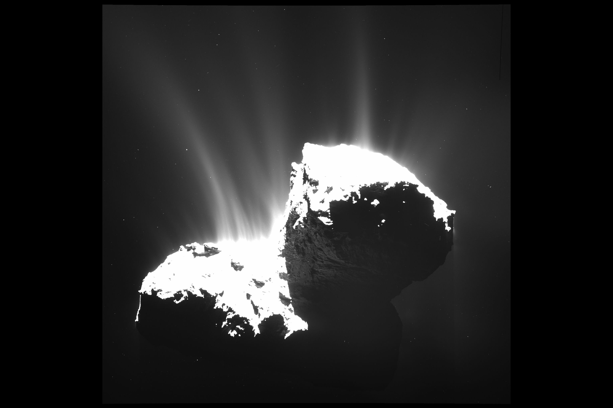 Les époustouflantes images de Tchouri - La comète vue par Rosetta