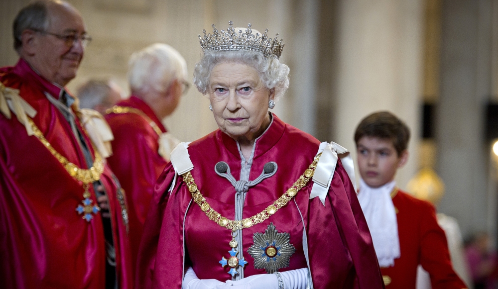 Elizabeth fait régner "l'Ordre"
