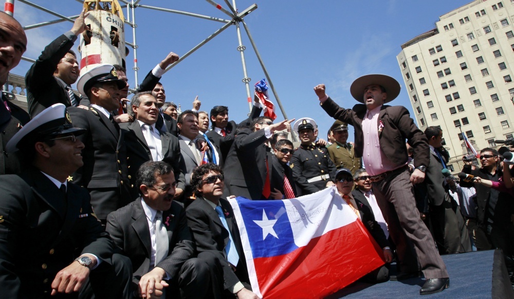 Mineurs chiliens: le temps des honneurs