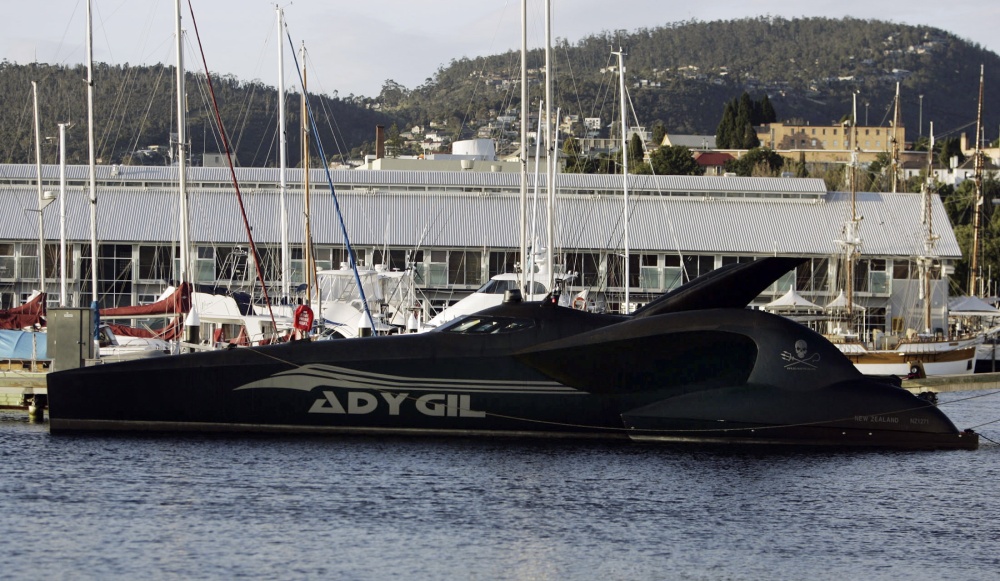 L'Ady Gil ou la formule 1 écolo des mers