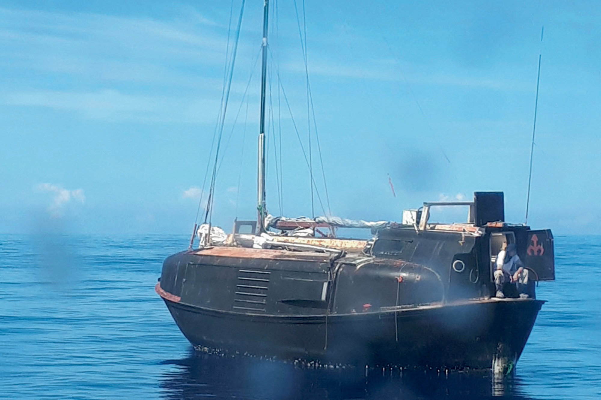 7 mois perdu en mer : L'incroyable voyage de Zbigniew Reket