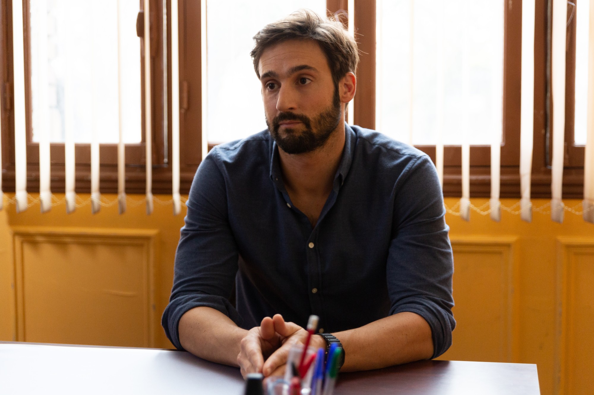 "L'école de la vie" : qui est Guillaume Labbé, l'acteur de séries qui ...