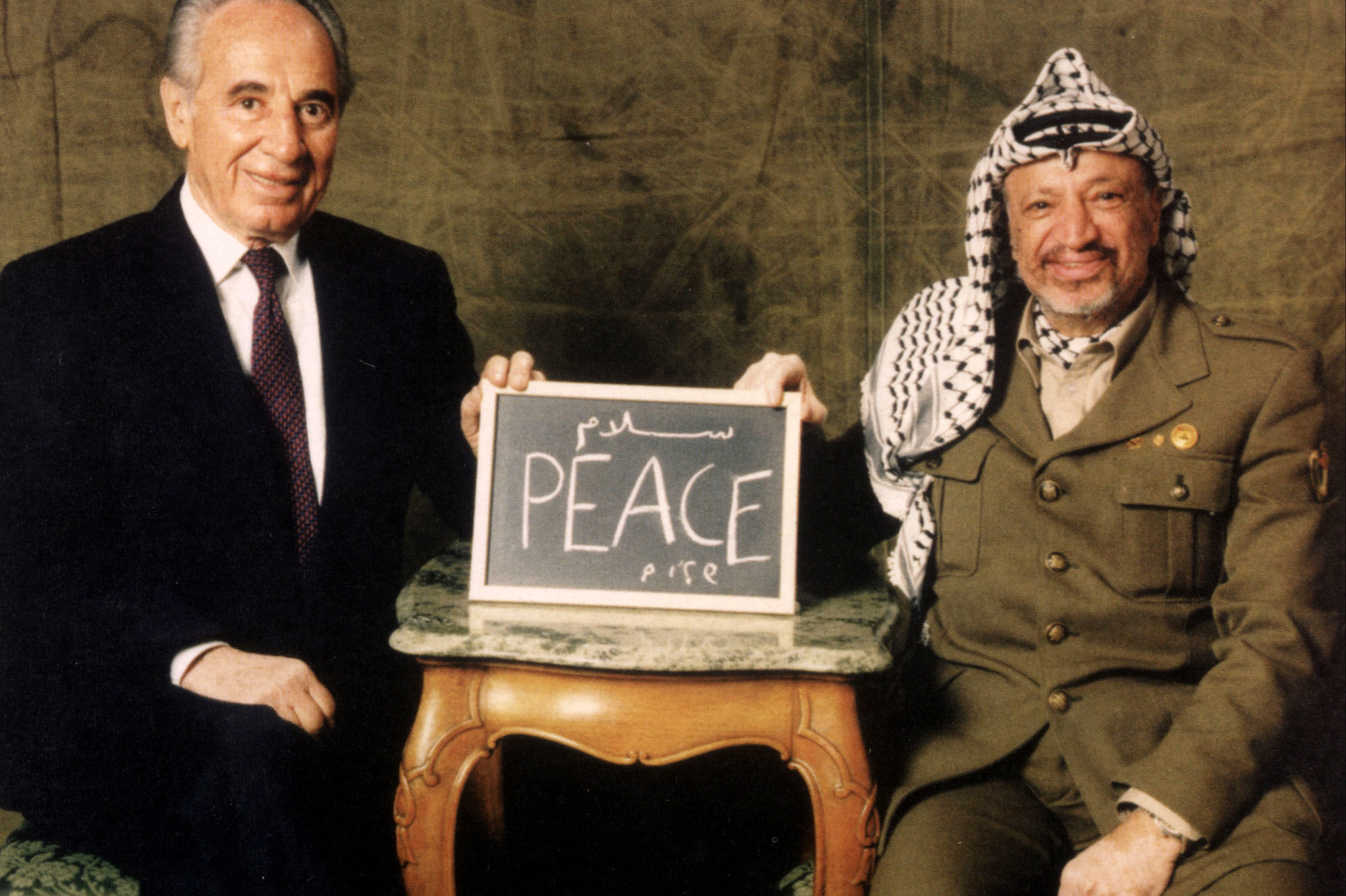 Shimon Peres, une vie en images