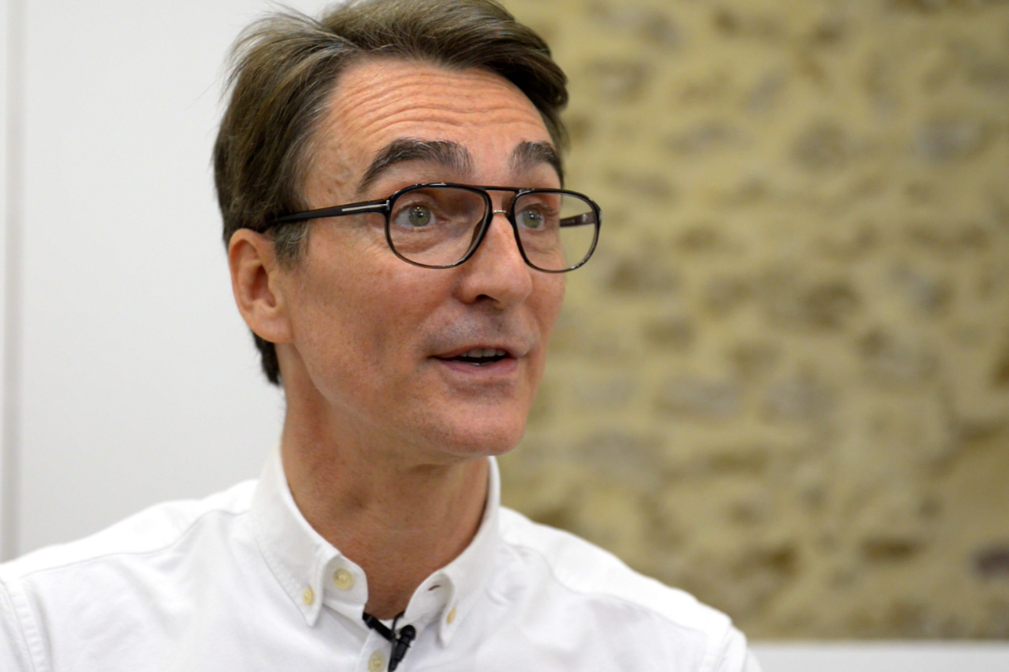 Thierry Deschemin. « Cette expérience de la coiffure permet de se ...