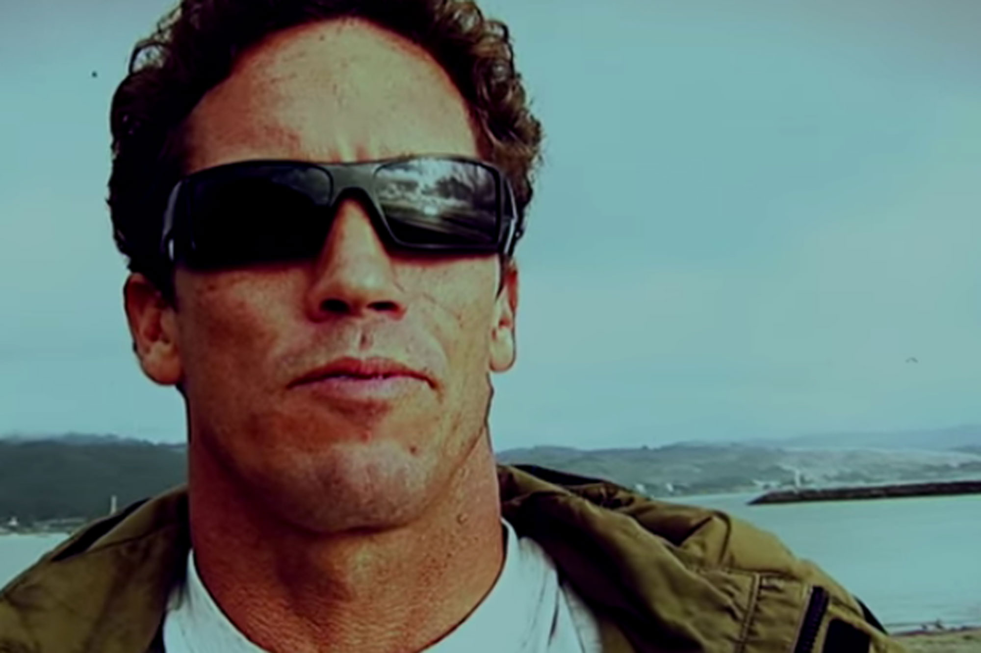 Brock Little, l'homme qui domptait les vagues - Le légendaire surfeur ...