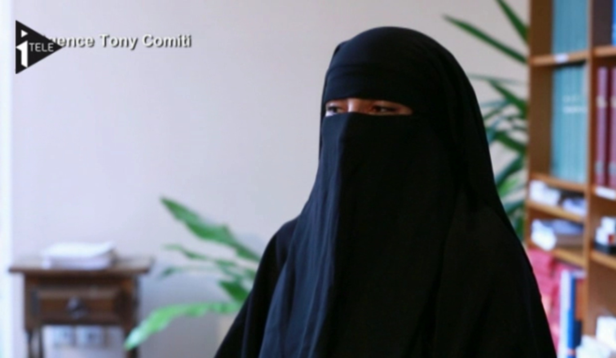 Souad Merah dit maintenant "condamner" les tueries