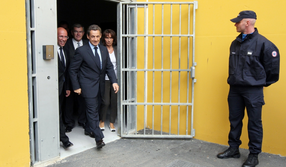 Nicolas Sarkozy promet des places de prison supplémentaires