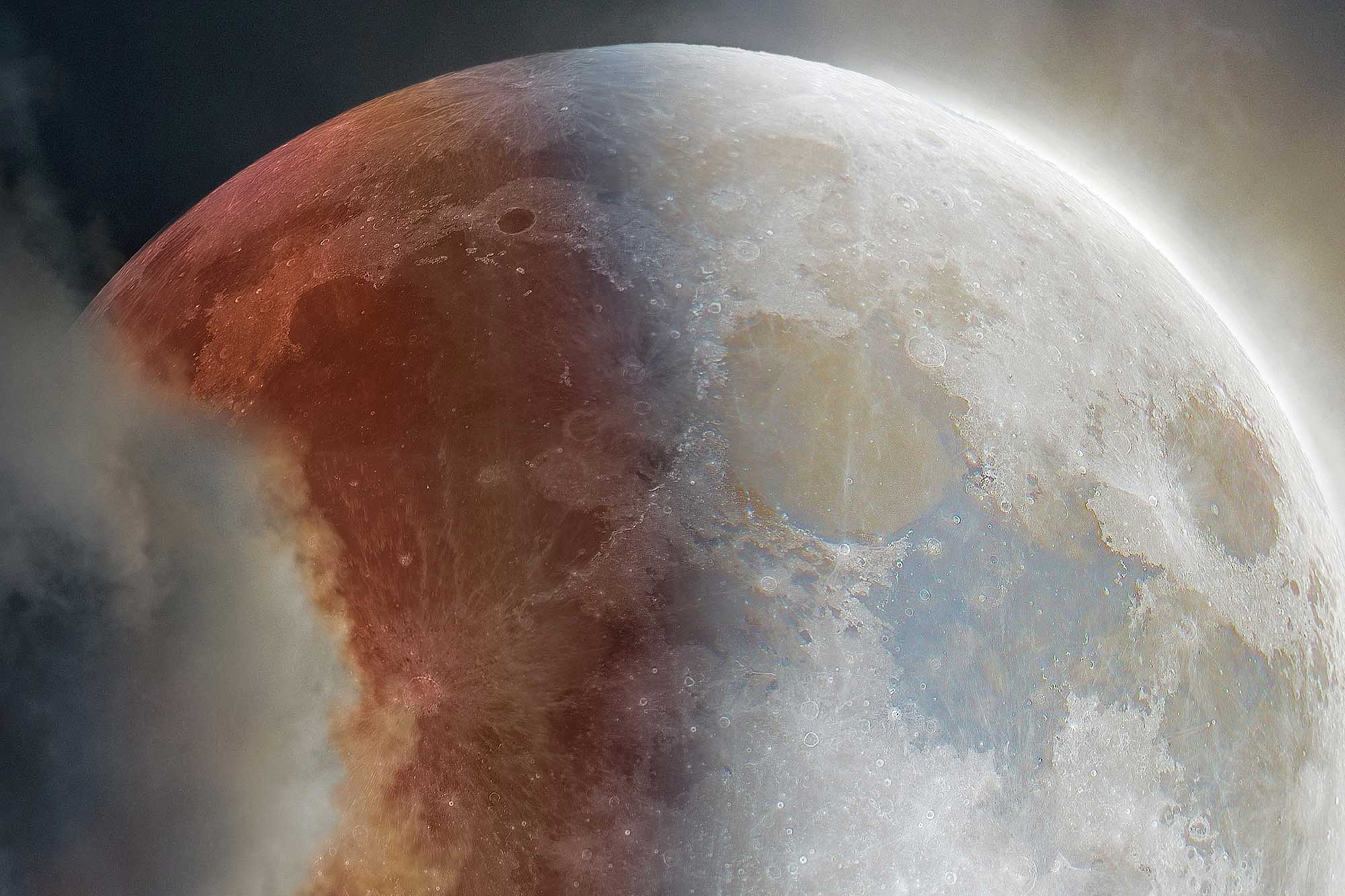 Une éclipse totale de Lune dans la nuit : les plus belles images du ...