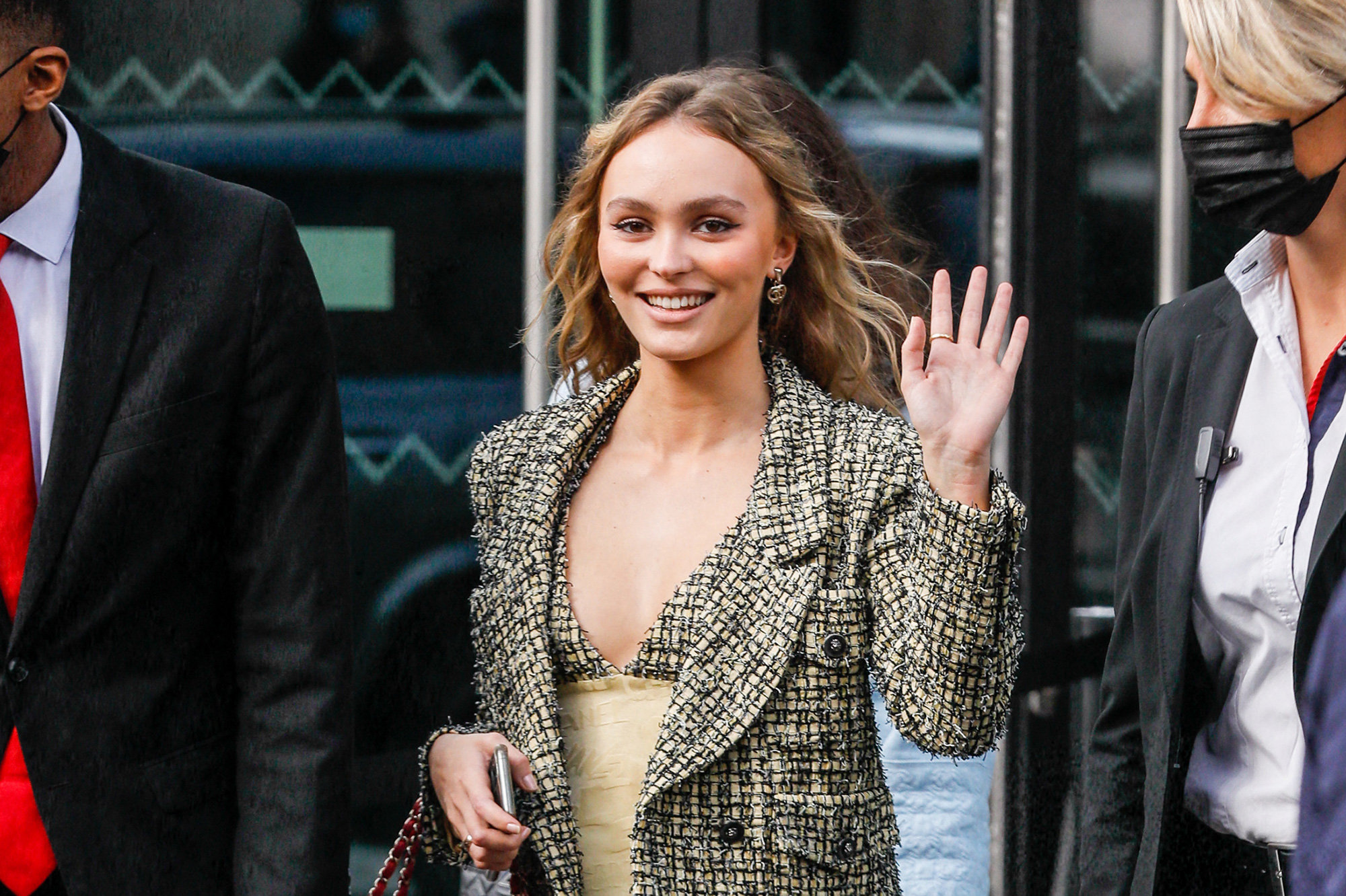 Lily-Rose Depp celebrates, “princess” look for her birthday - Celebrity ...
