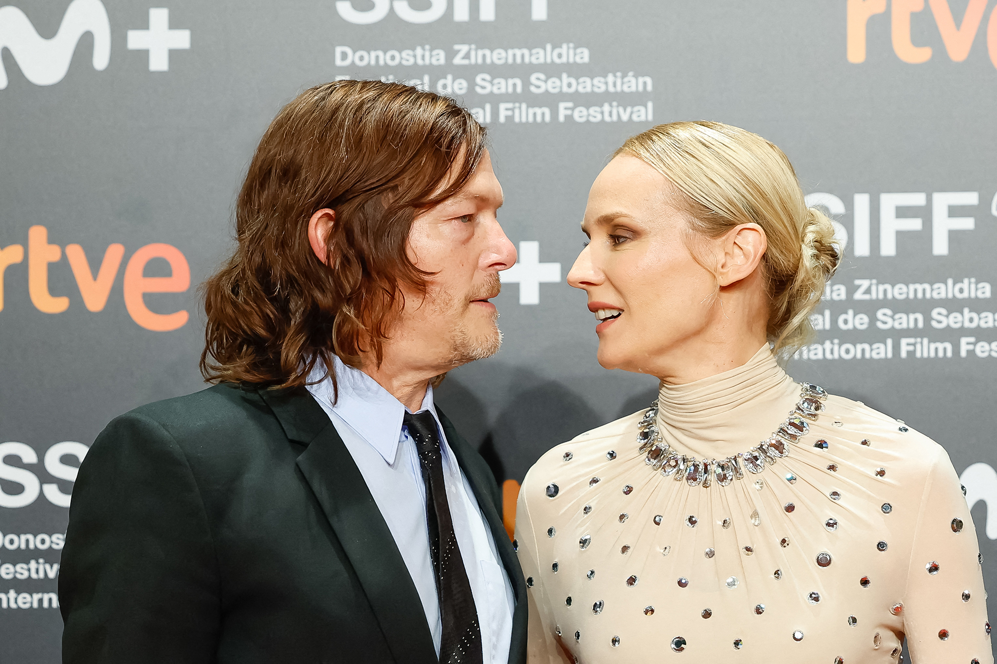 Diane Kruger et Norman Reedus, tendres baisers sur le tapis rouge de ...