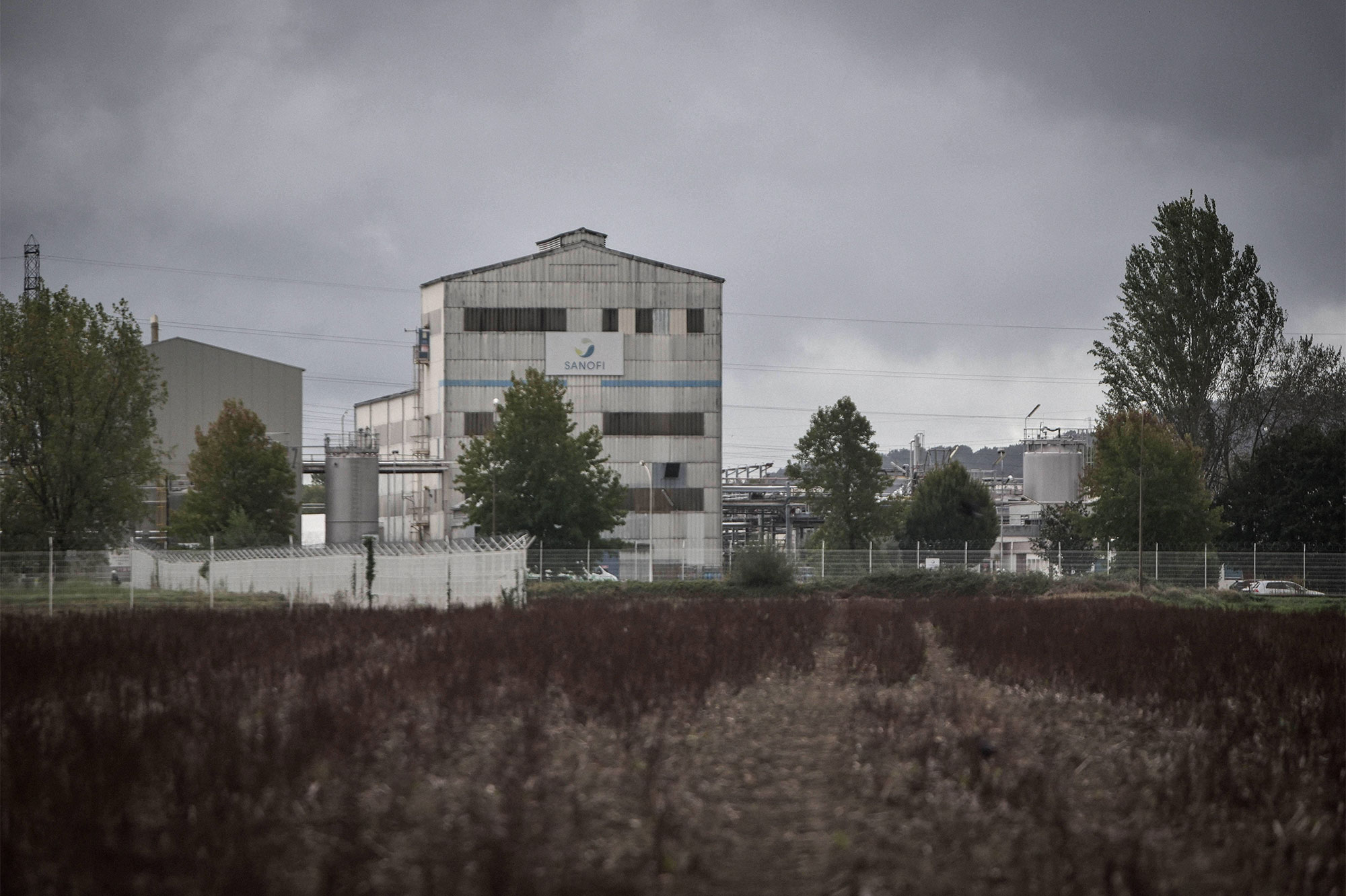 Un juge d'instruction enquête sur des rejets toxiques de Sanofi Mourenx ...